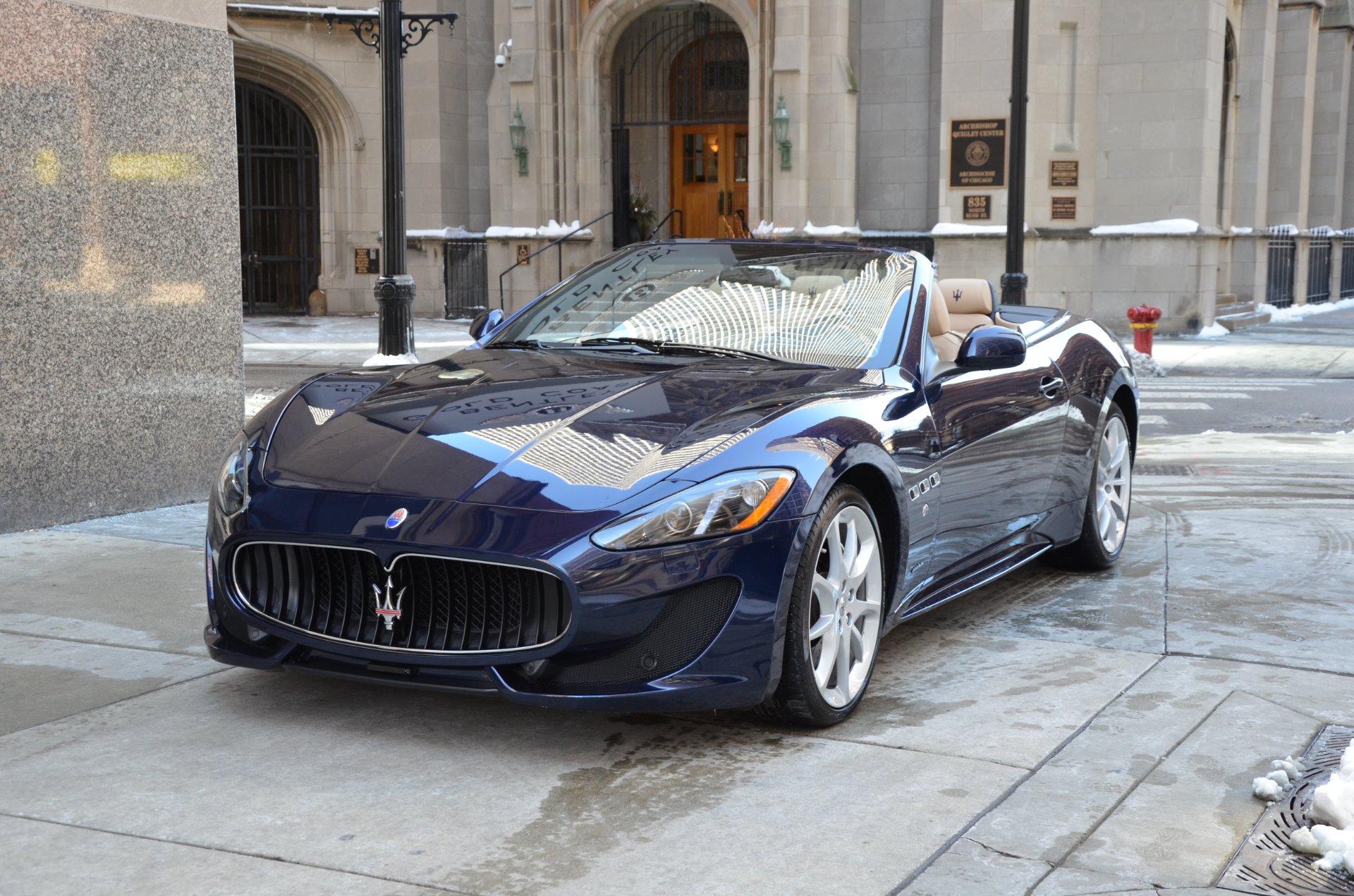 LUXURY FAST CARS WALLPAPERS: 2013 maserati granturismo convertible