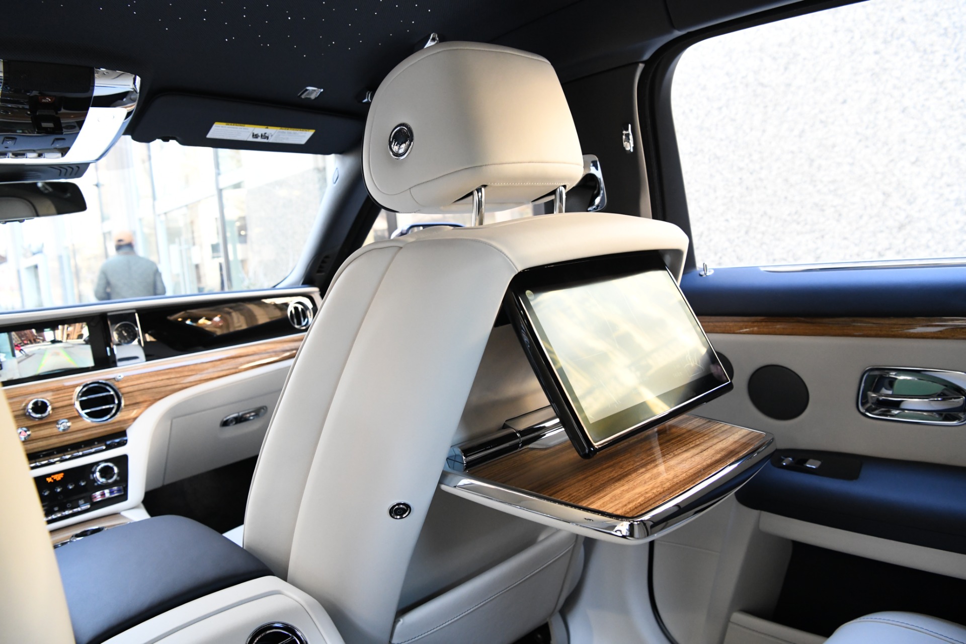 Rolls Royce Ghost Sprinter Interior