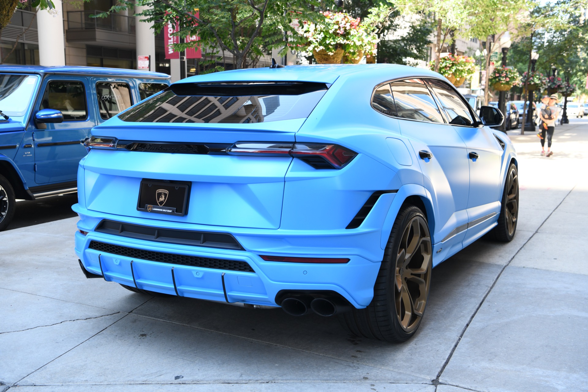 Turquoise Lamborghini Limo
