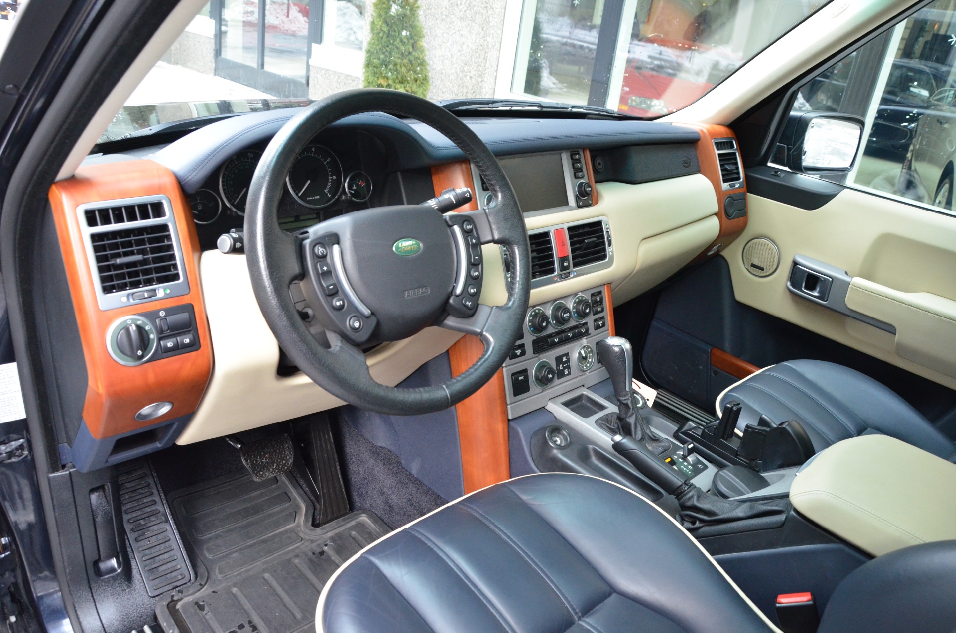 2005 Range Rover Interior