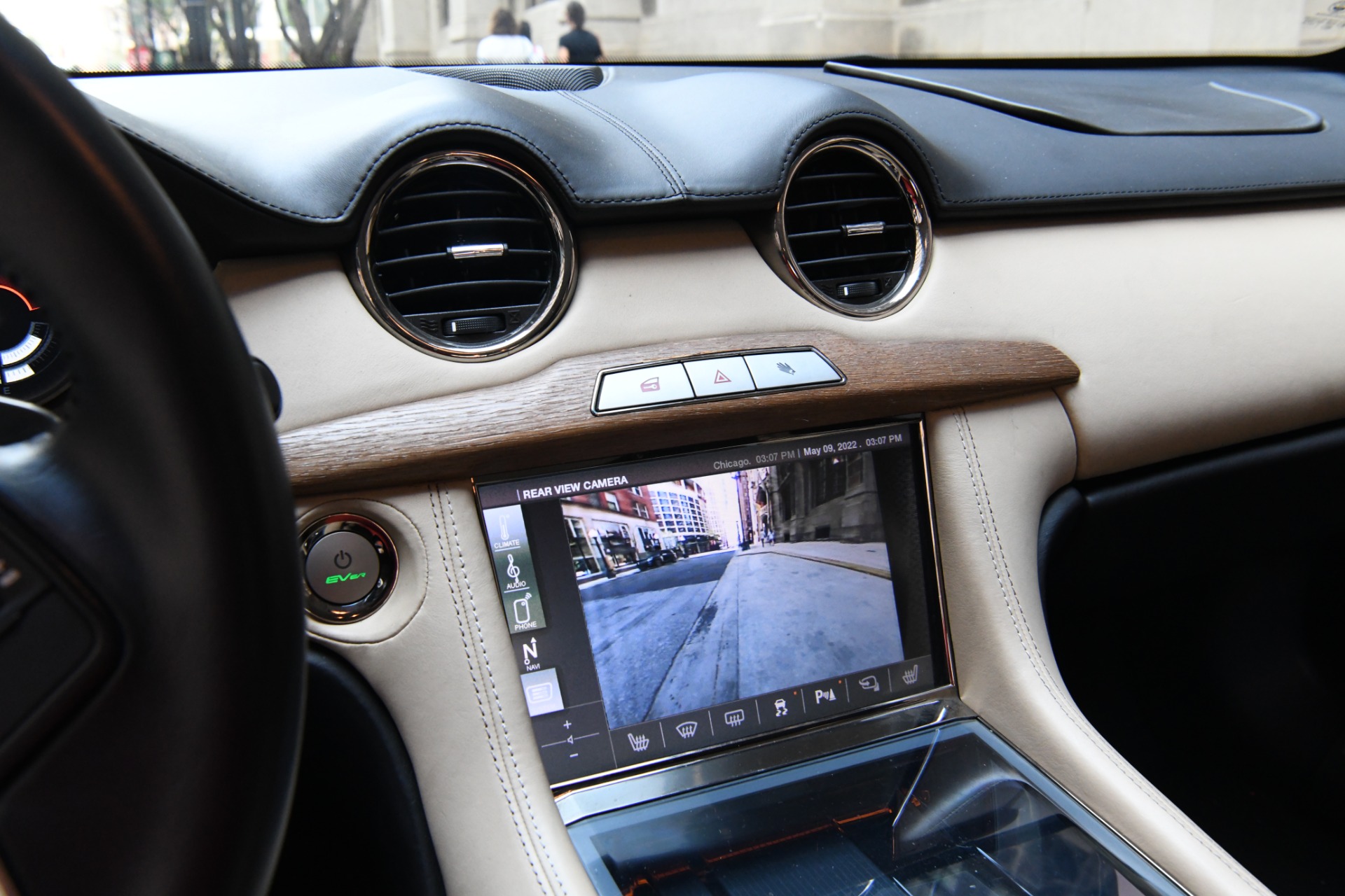 2022 Fisker Karma Interior